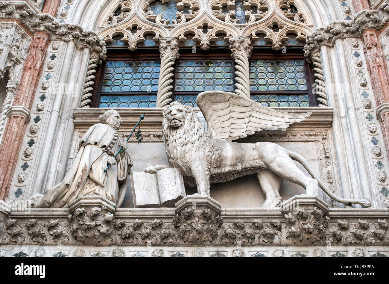 Lion of St Mark statue in Venice, Italy Stock Photo - Alamy