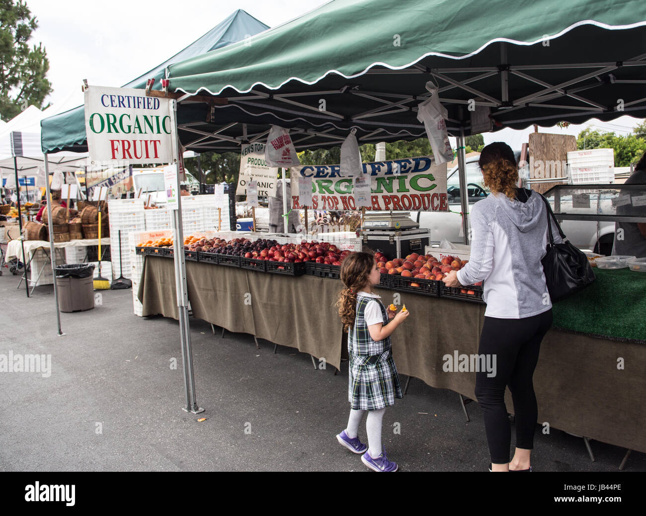 Los angeles farmers market food hi-res stock photography and images - Alamy