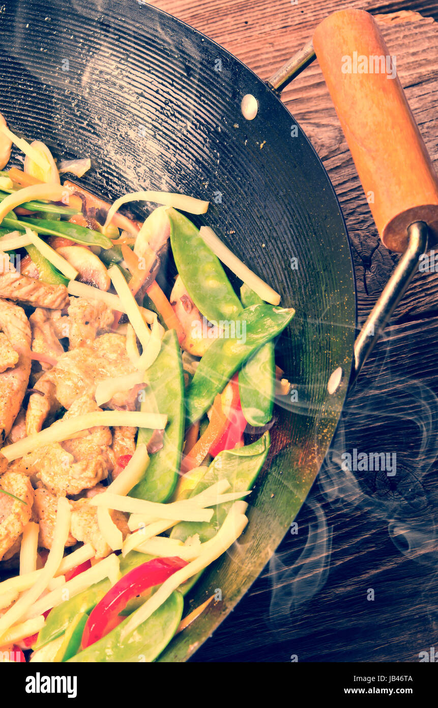 china wok- vintage style Stock Photo - Alamy