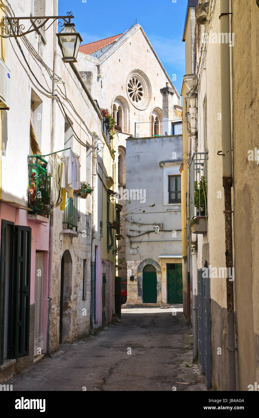 Alleyway. Acquaviva delle Fonti. Puglia. Italy Stock Photo - Alamy