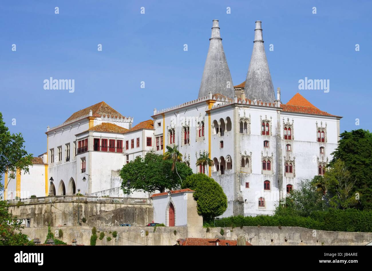 Schloss sintra portugal hi-res stock photography and images - Alamy