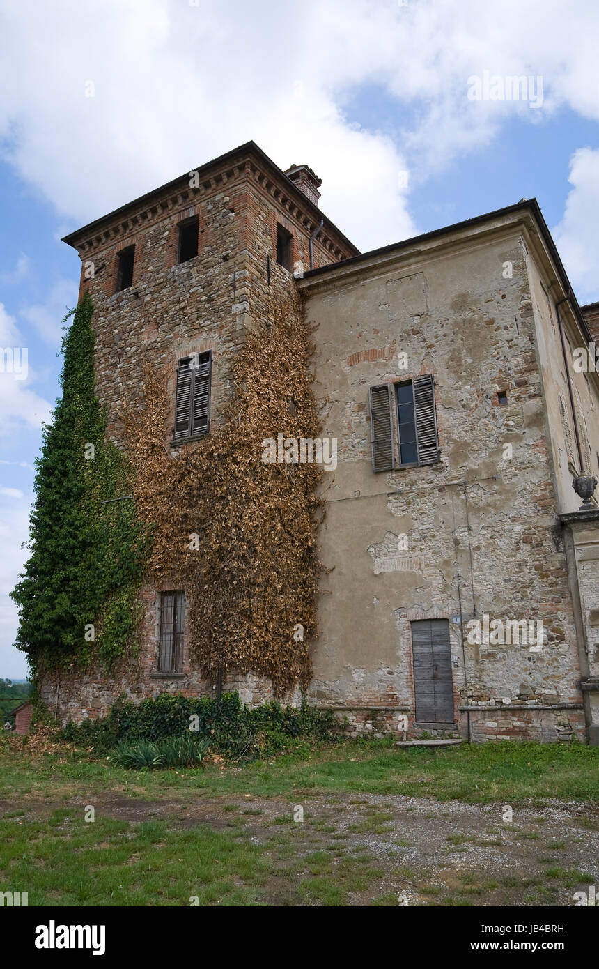 Castle of Agazzano. Emilia-Romagna. Italy Stock Photo - Alamy