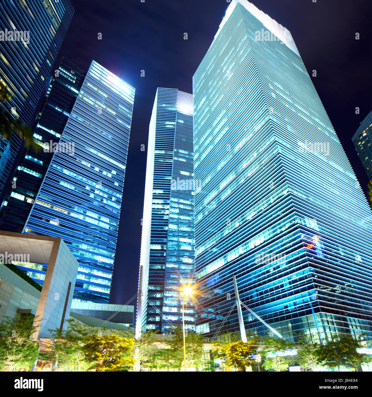 Office building in Singapore Stock Photo - Alamy