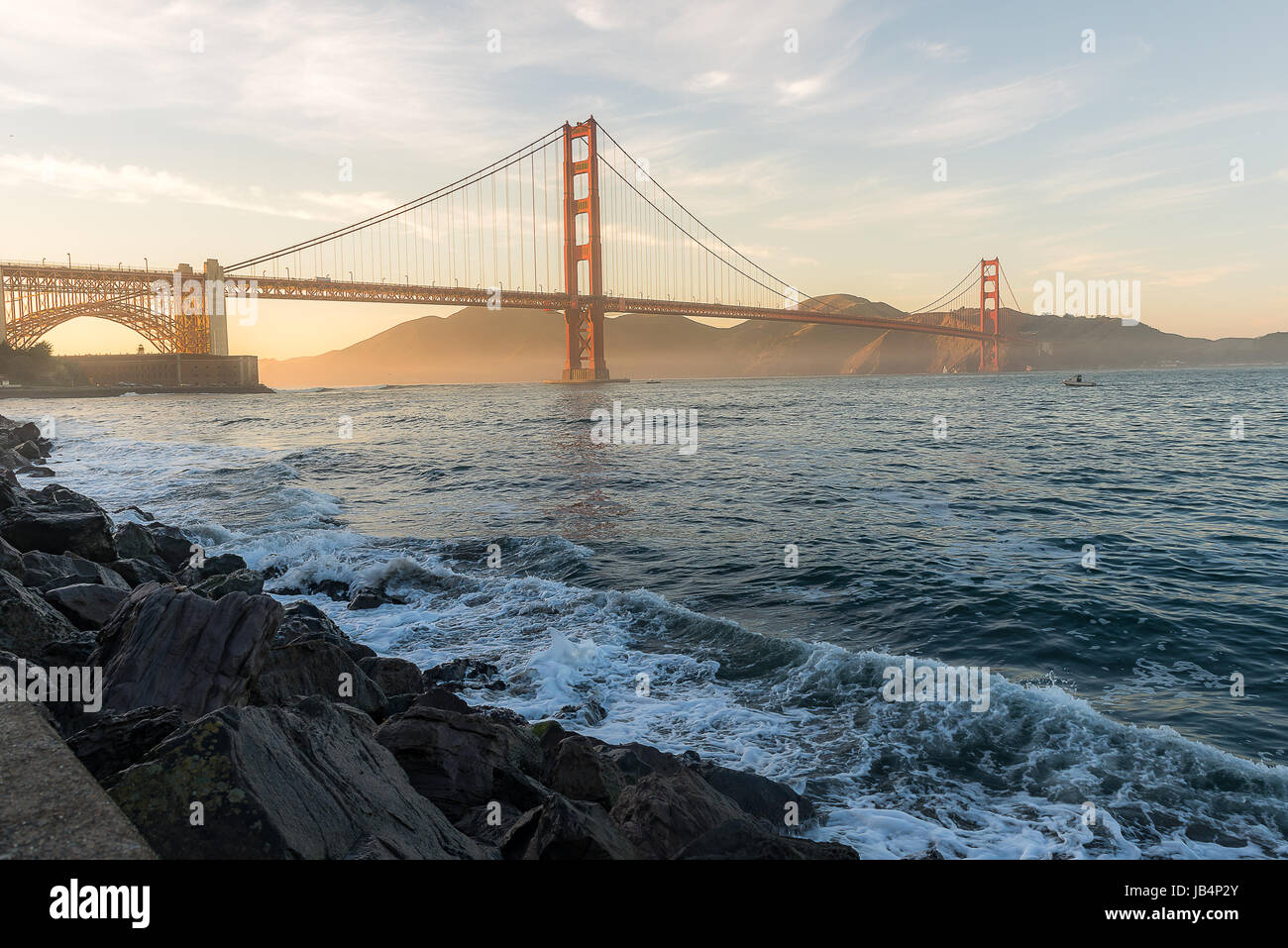 World Famous landmark of the world, Golden Gate Birdge Stock Photo - Alamy