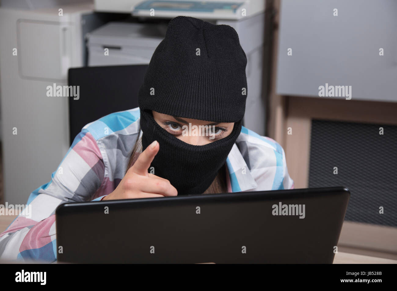Hacker target hi-res stock photography and images - Alamy