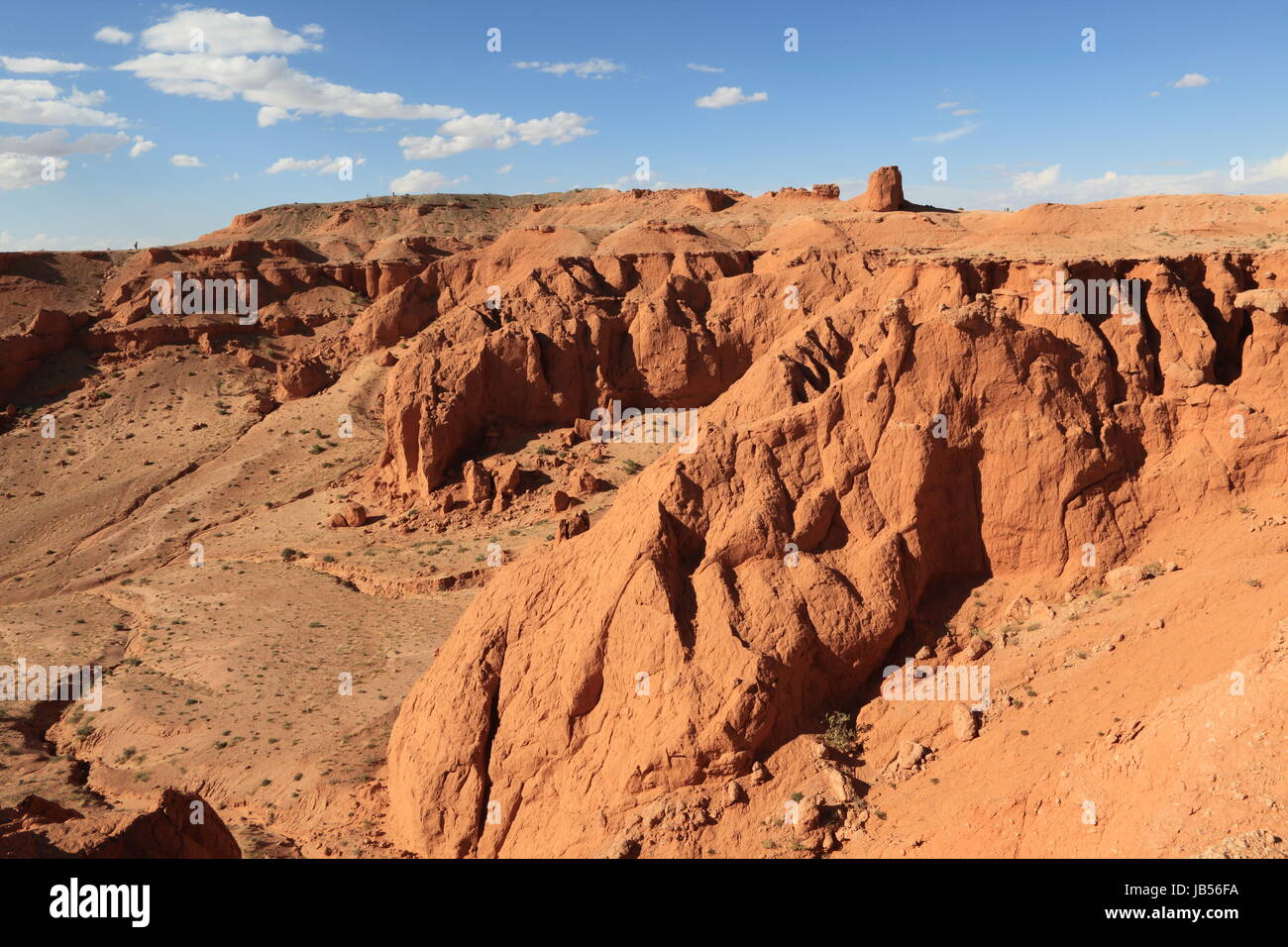 bayanzag the flaming rocks of the gobi desert Stock Photo - Alamy