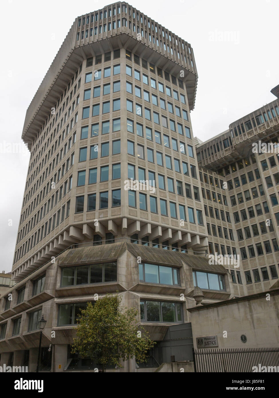 Basil Spence High Resolution Stock Photography and Images - Alamy