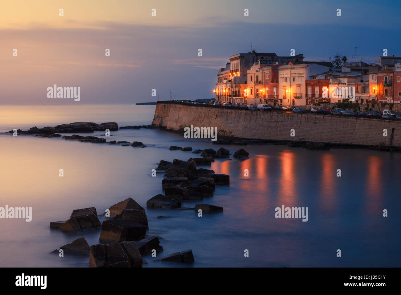 Seafront of Ortygia at dawn, Syracuse, Italy Stock Photo - Alamy