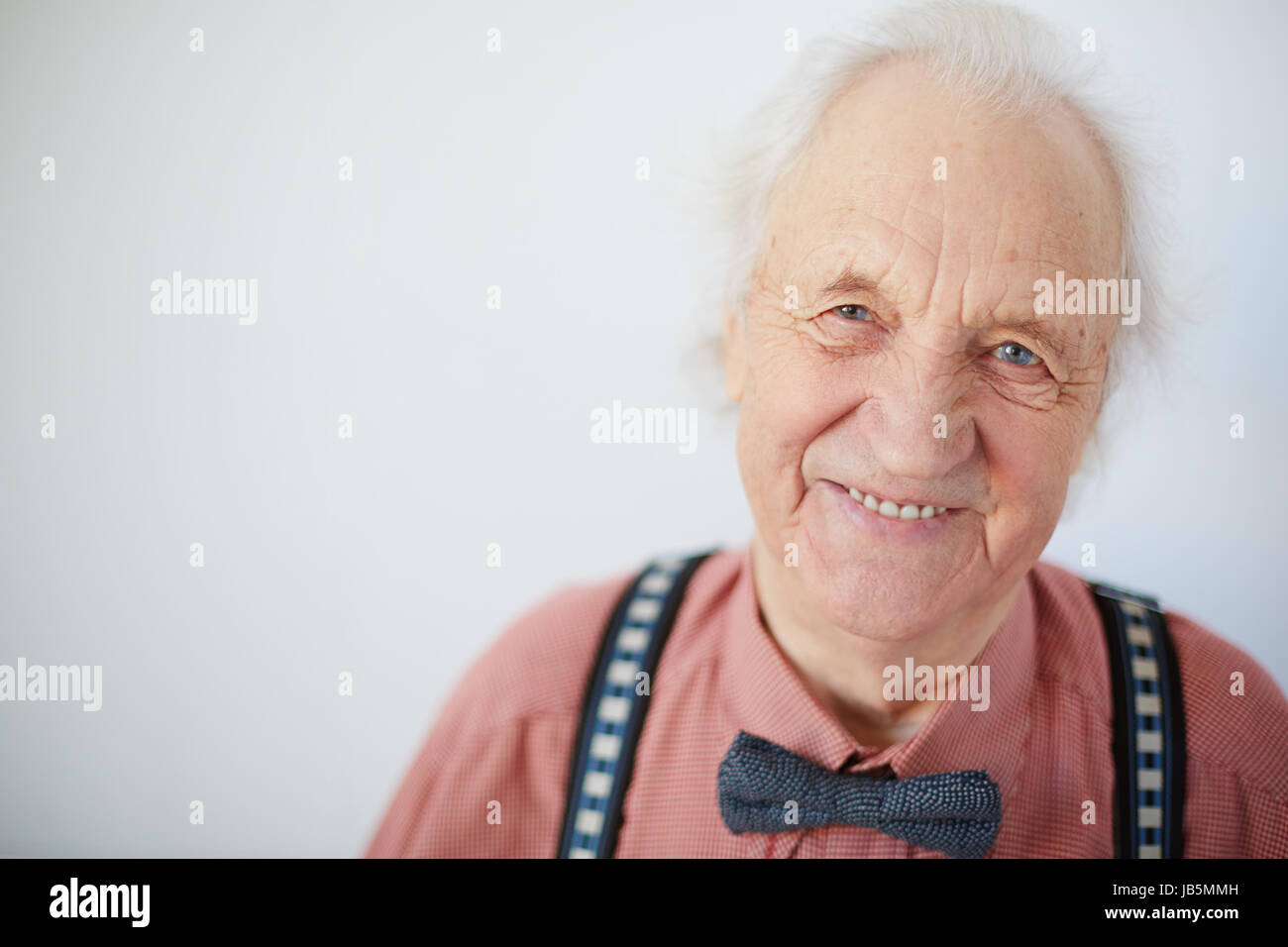 Old Man Smiley Face High Resolution Stock Photography and Images - Alamy