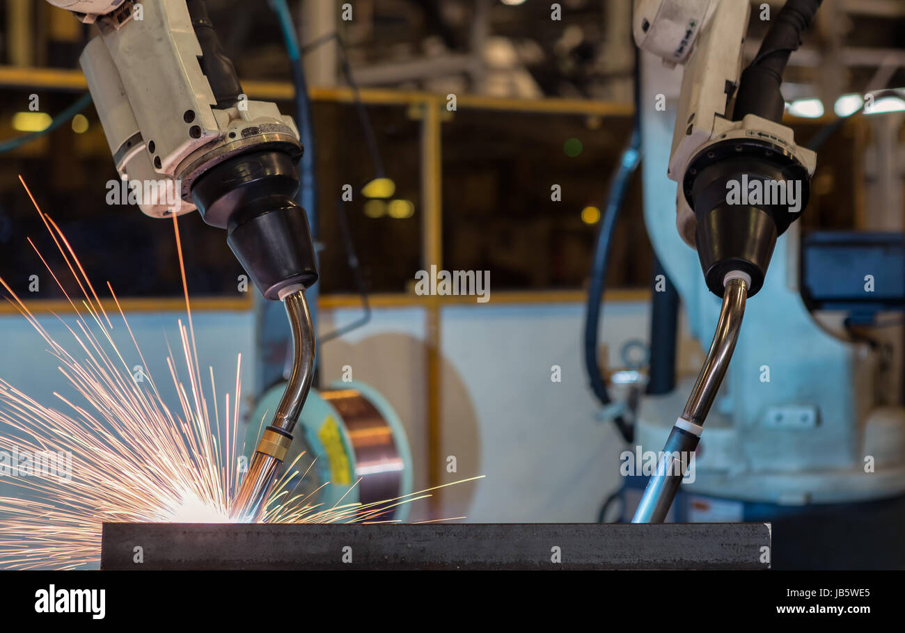 robot welding part in automotive industrial Stock Photo - Alamy