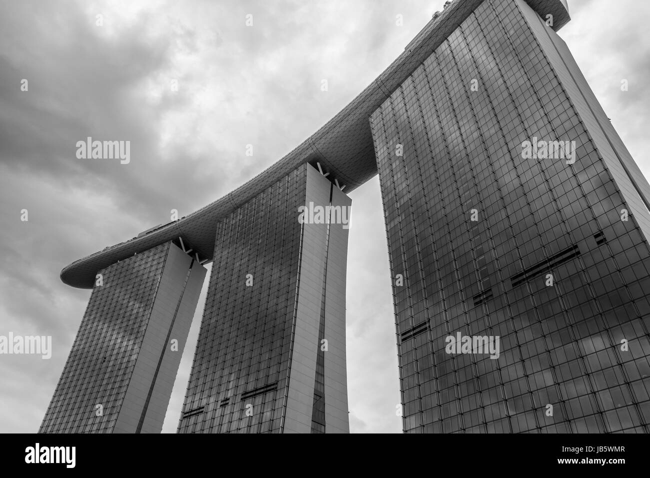 The famous 'Boat' architecture of the Marina Bay Sands hotel in ...