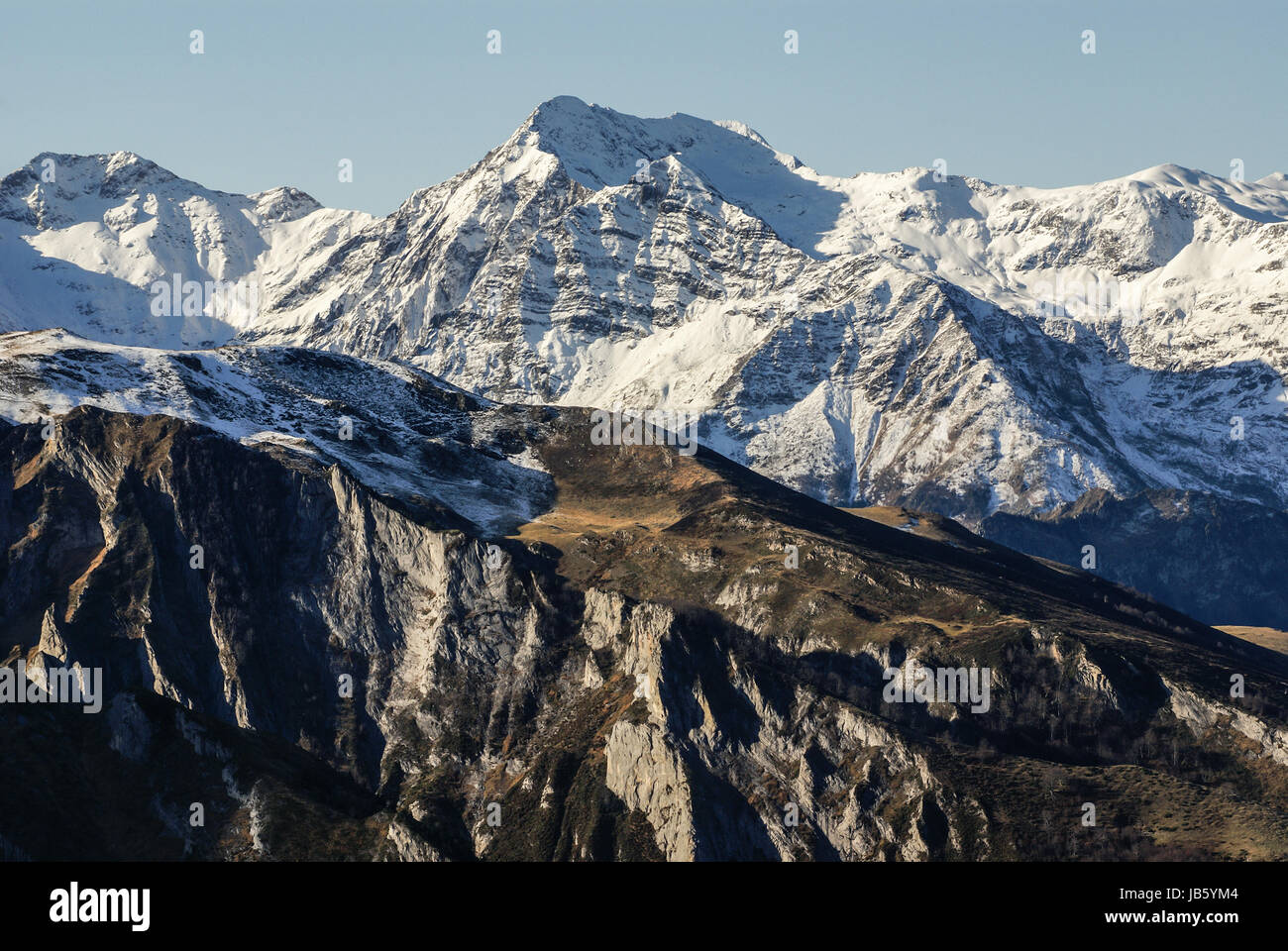 Cirque of gourette hi-res stock photography and images - Alamy