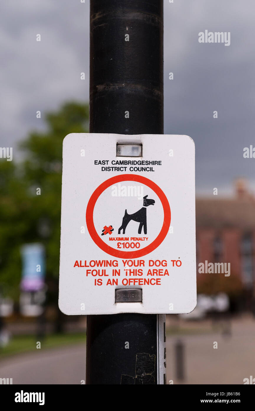 Dog poo notice hi-res stock photography and images - Alamy