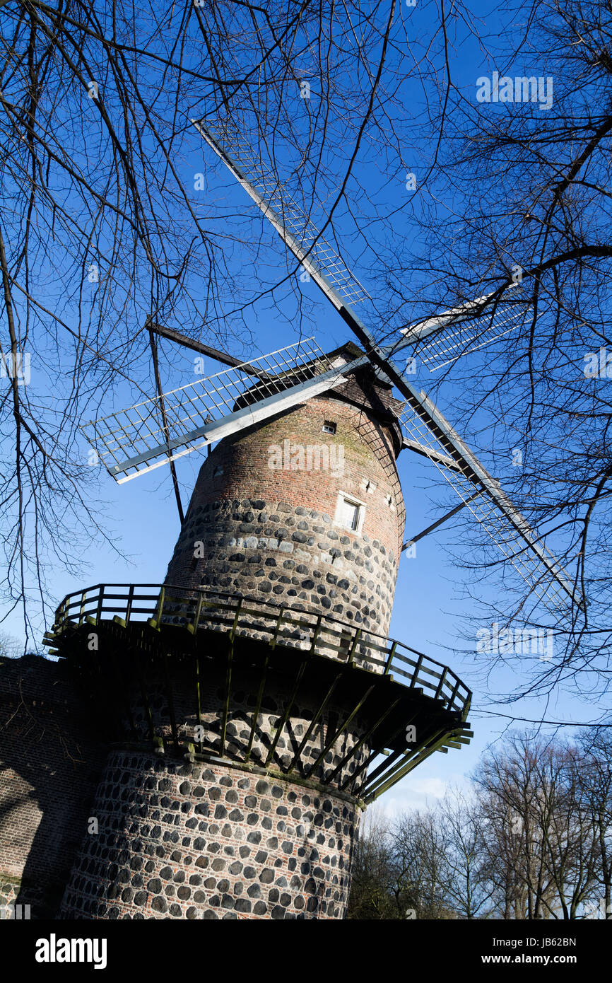 Zons am rhein historical hi-res stock photography and images - Alamy