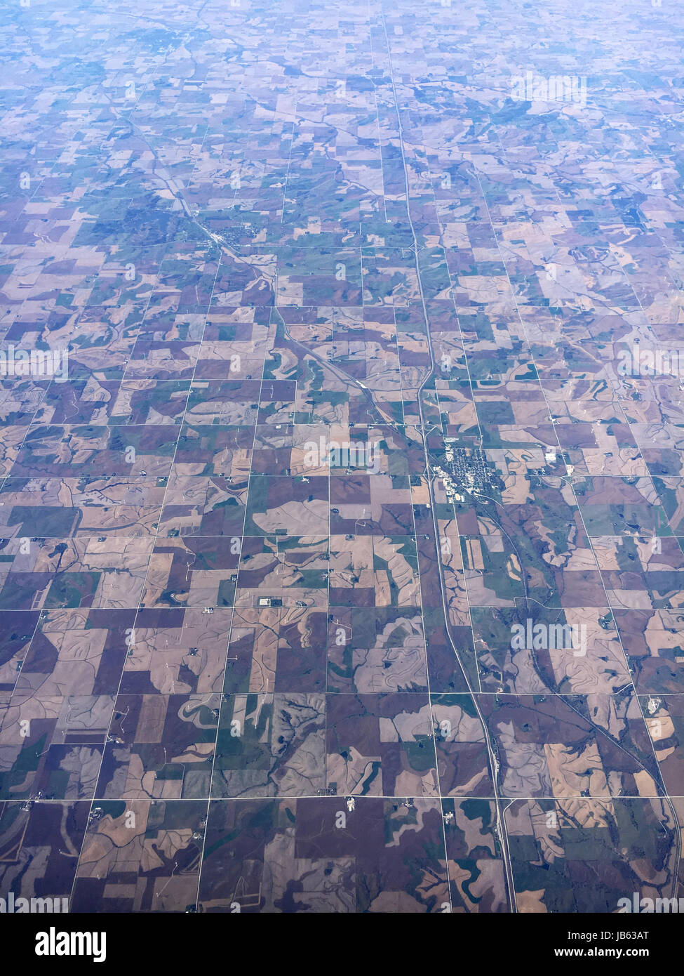Iowa farm aerial hi-res stock photography and images - Alamy