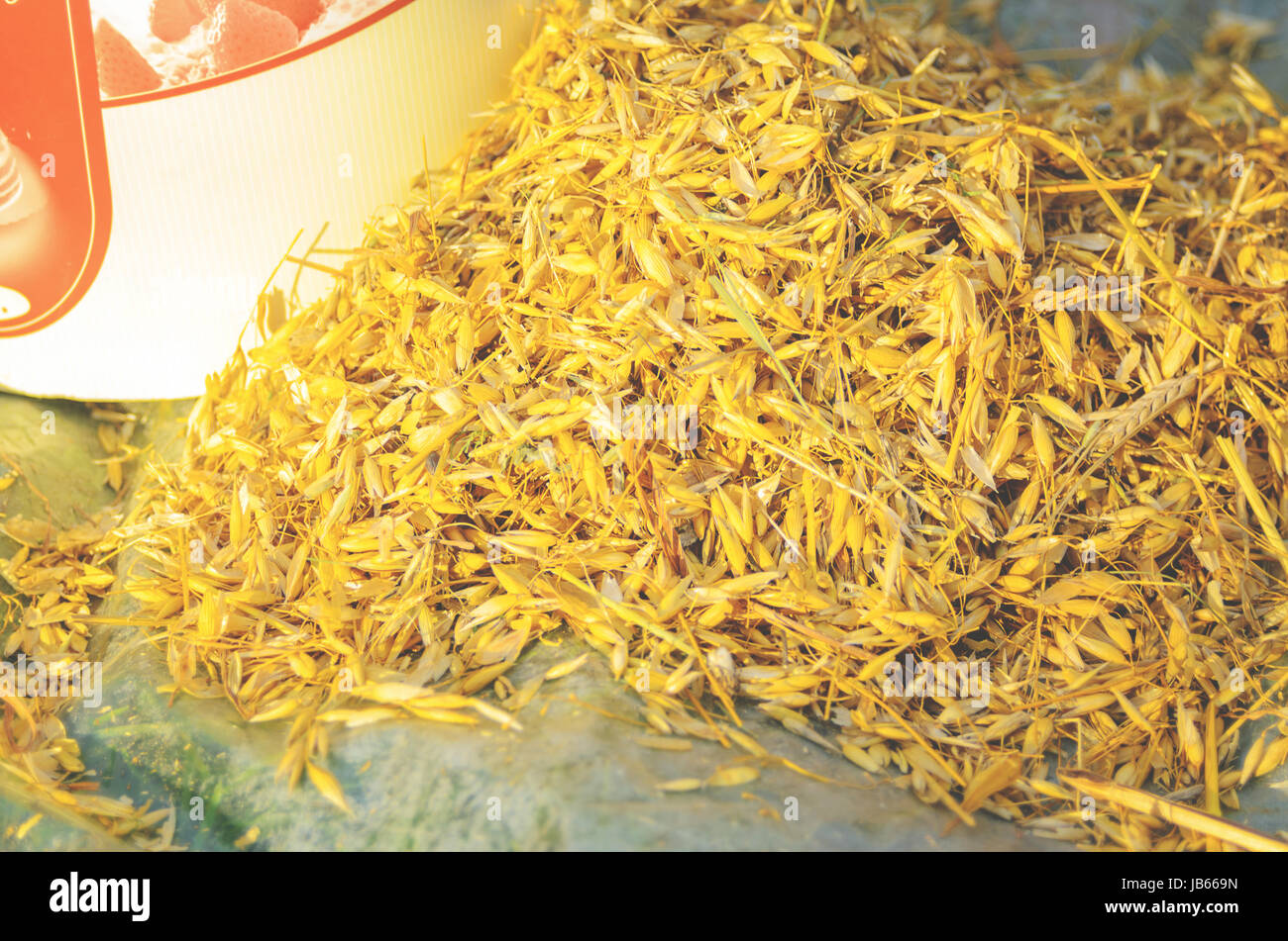 Wheat husks hi-res stock photography and images - Alamy