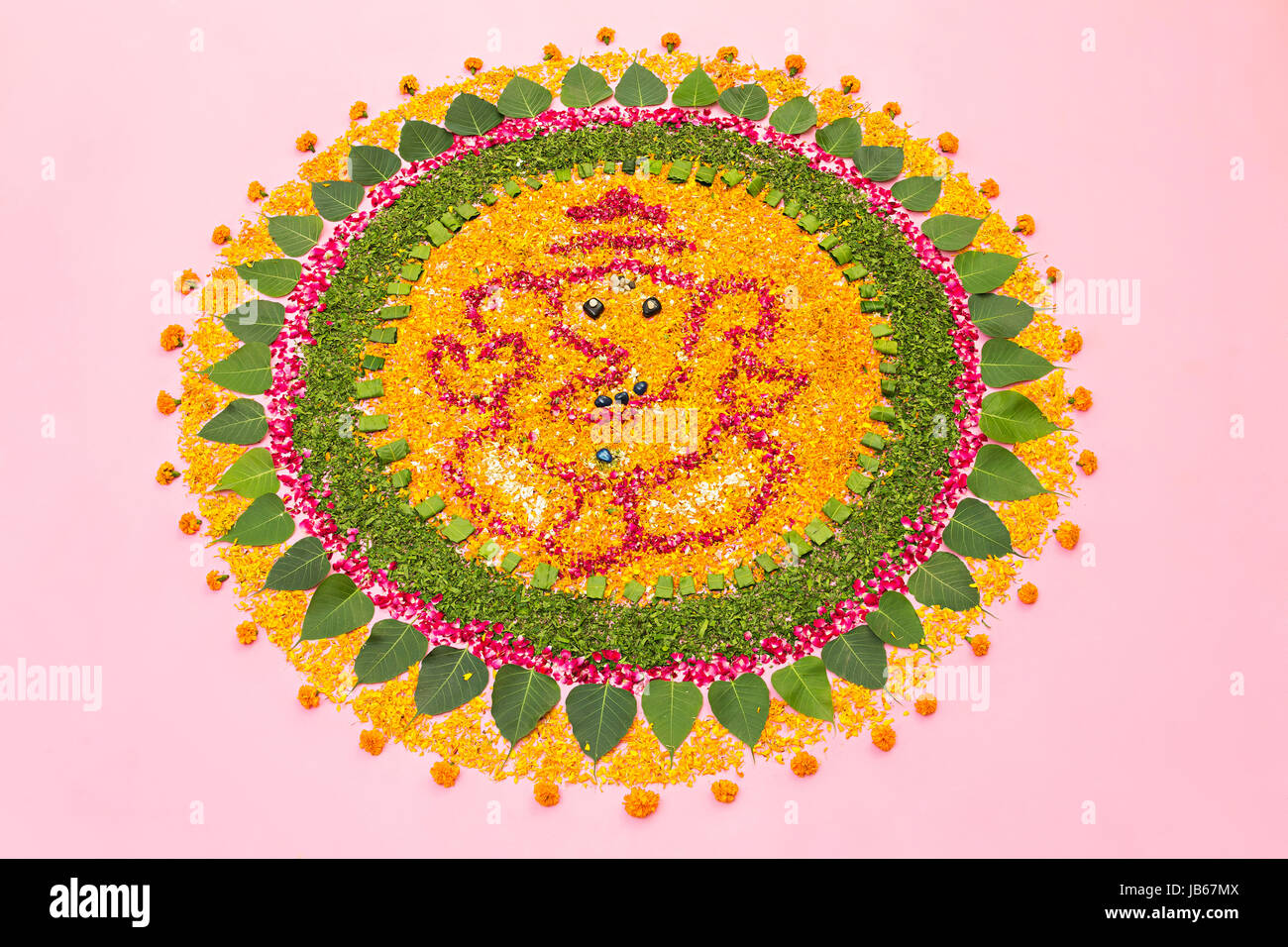 God leaf decoration hi-res stock photography and images - Alamy