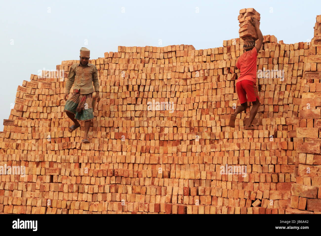 Brickfield hi-res stock photography and images - Alamy