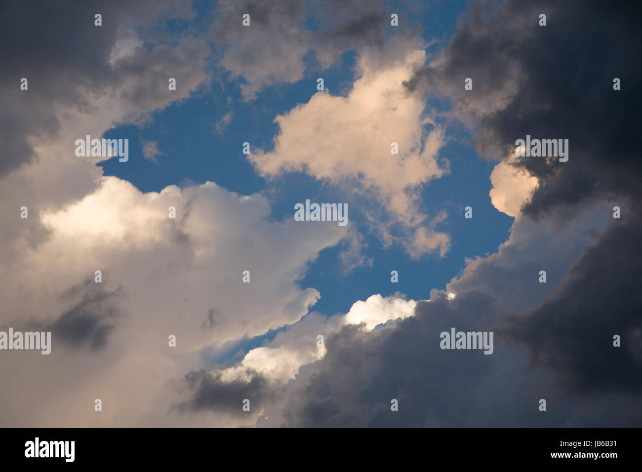 Falling barometer hi-res stock photography and images - Alamy