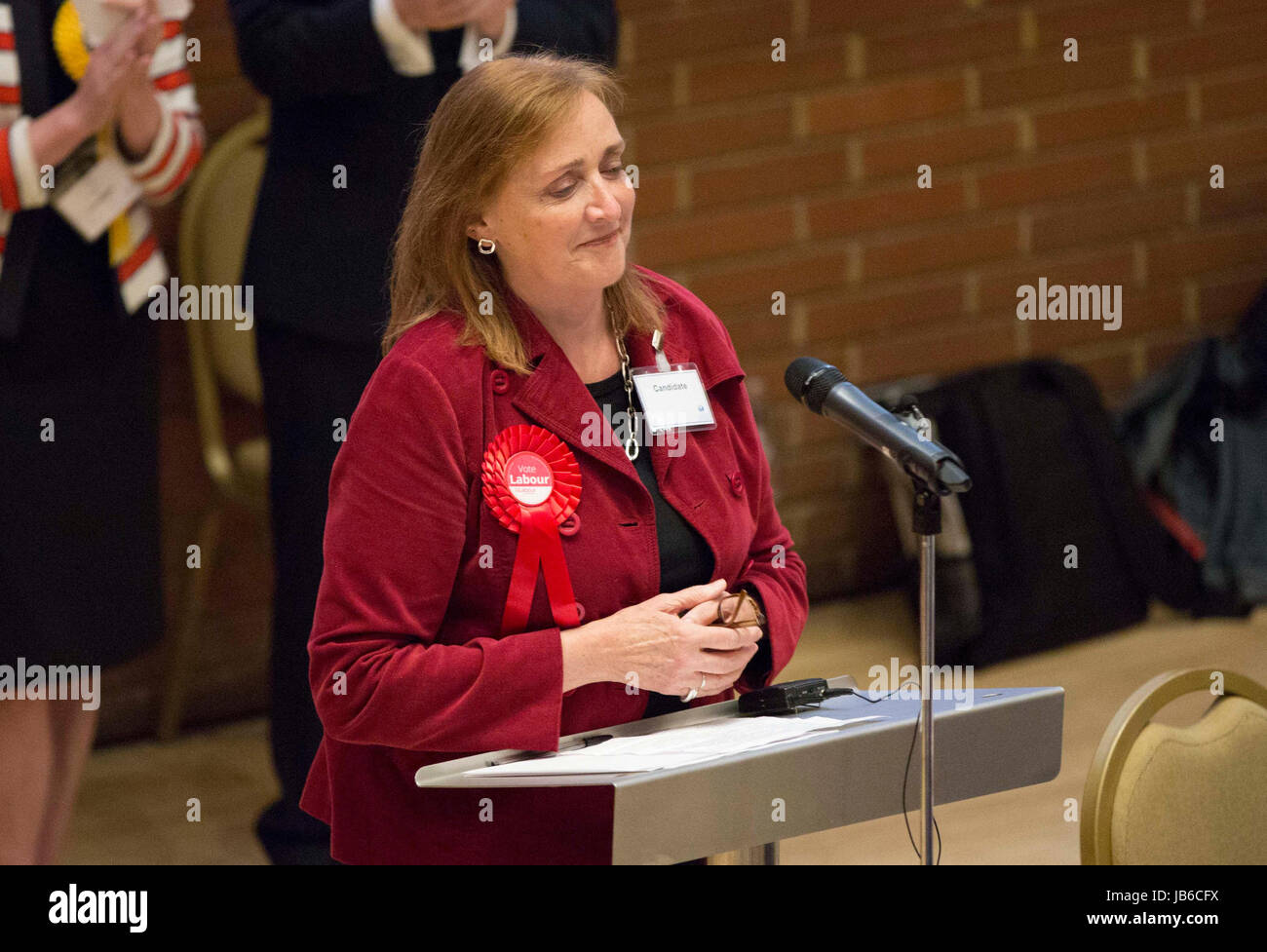 Count kensington town hall hi-res stock photography and images - Alamy
