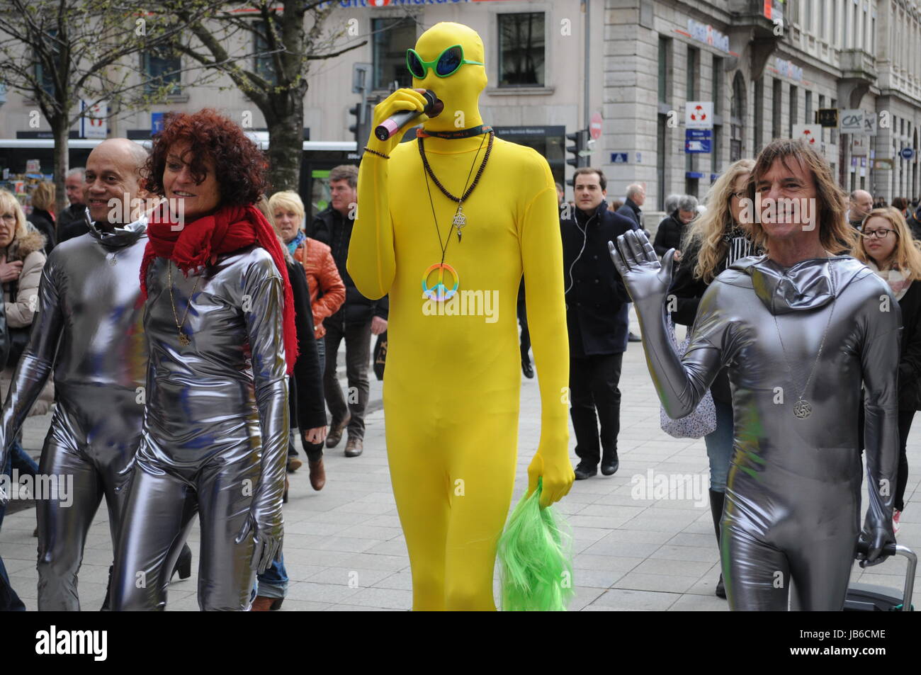 Raelian hi-res stock photography and images - Alamy