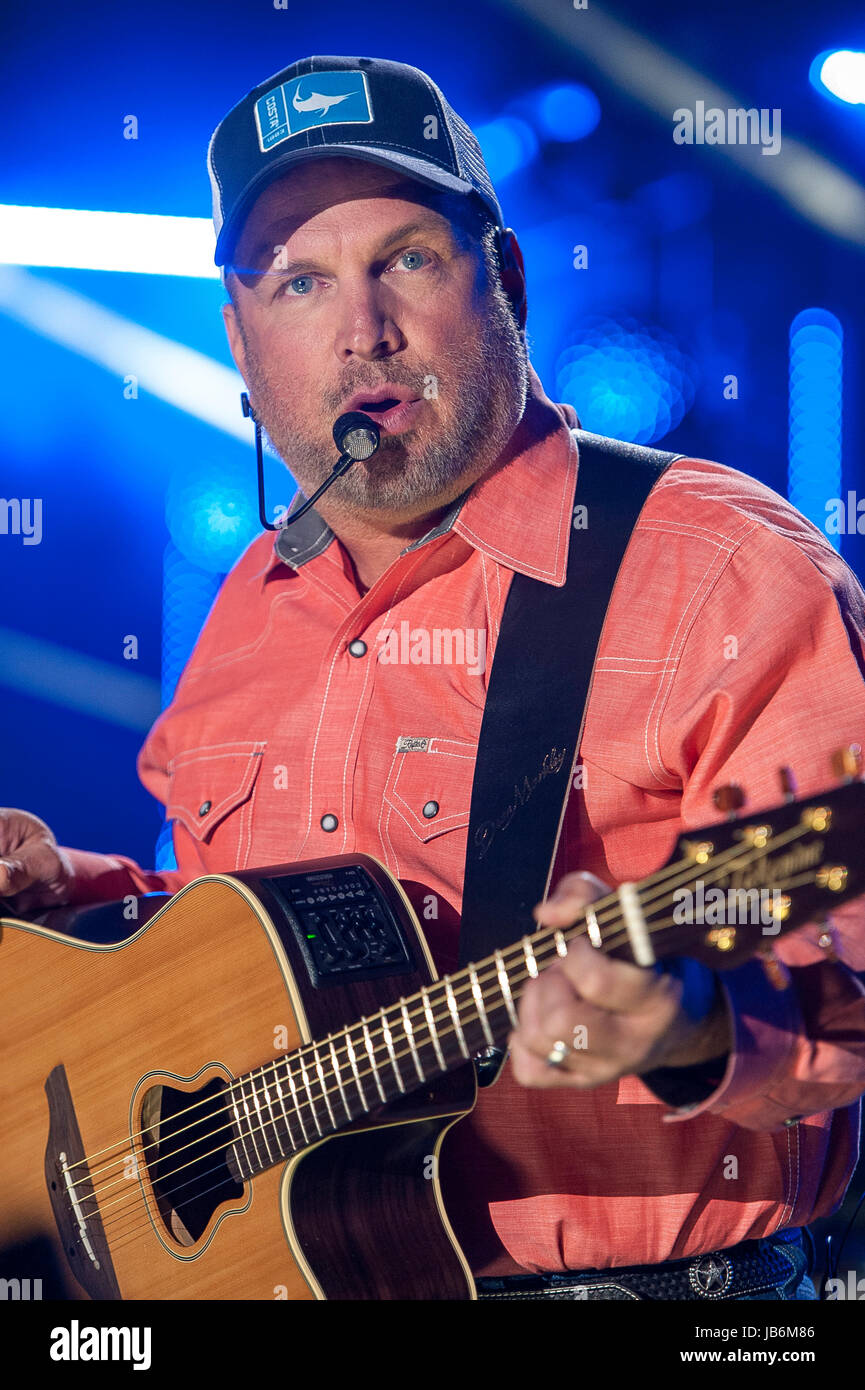 Garth brooks 0529 jpg hi-res stock photography and images - Alamy