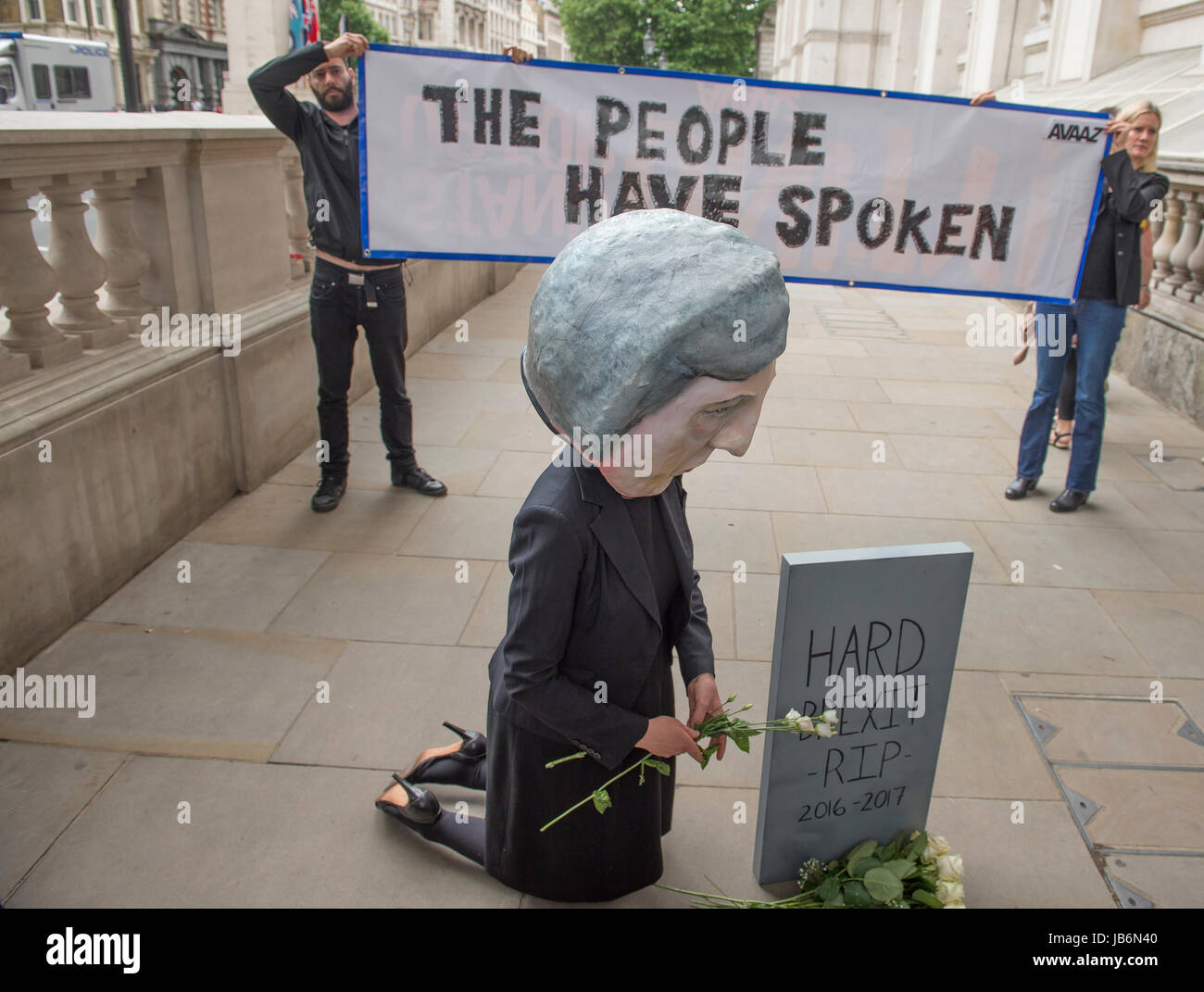 Rip hard brexit tombstone hi-res stock photography and images - Alamy