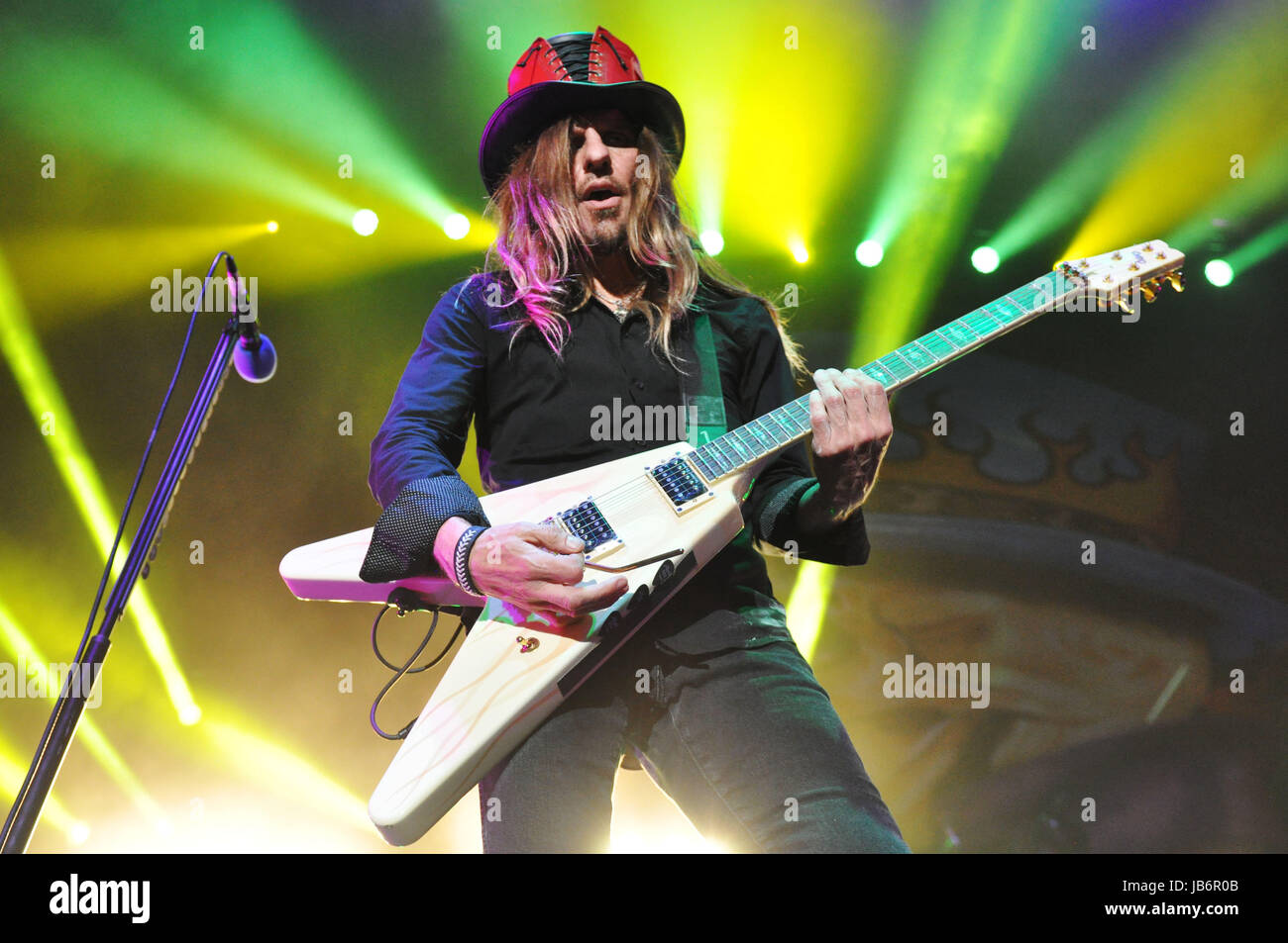 Of the band poison hi-res stock photography and images - Alamy