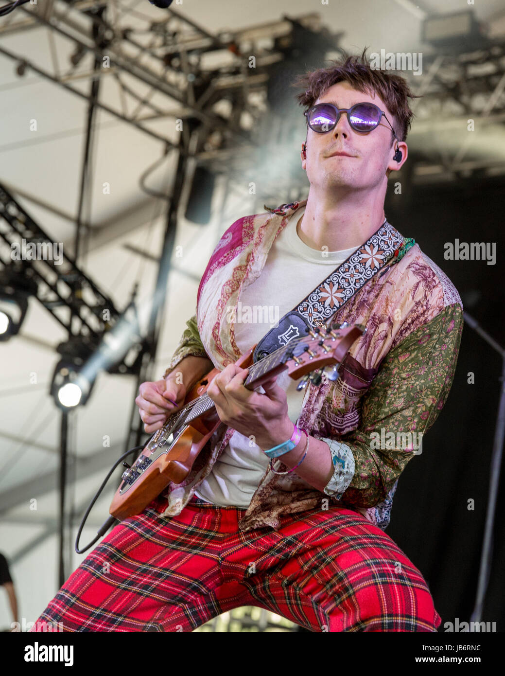 Manchester, Tennessee, USA. 8th June, 2017. JAKE LUPPEN of Hippo Campus ...