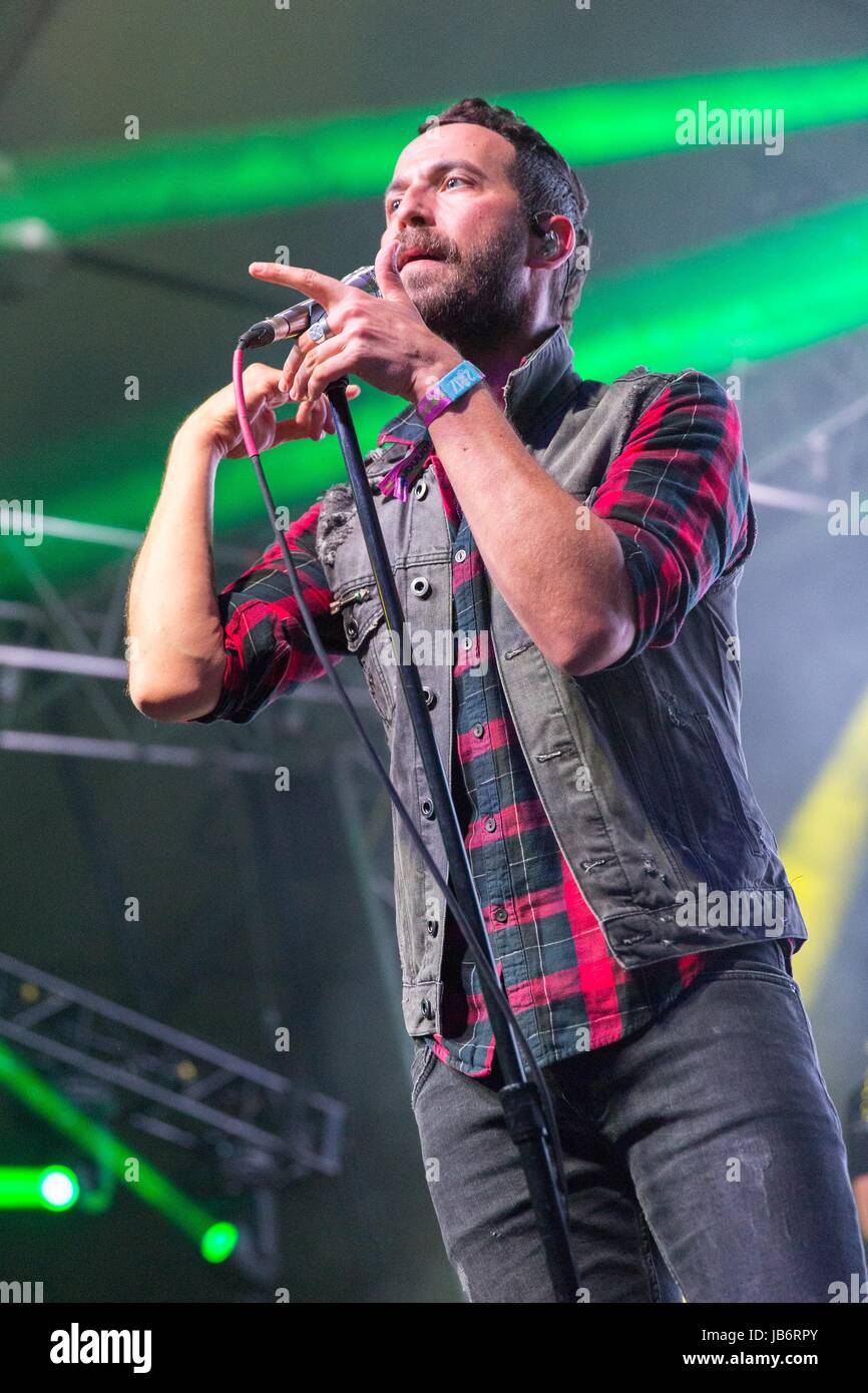 Manchester, Tennessee, USA. 8th June, 2017. JOSH OSTRANDER of Mondo ...