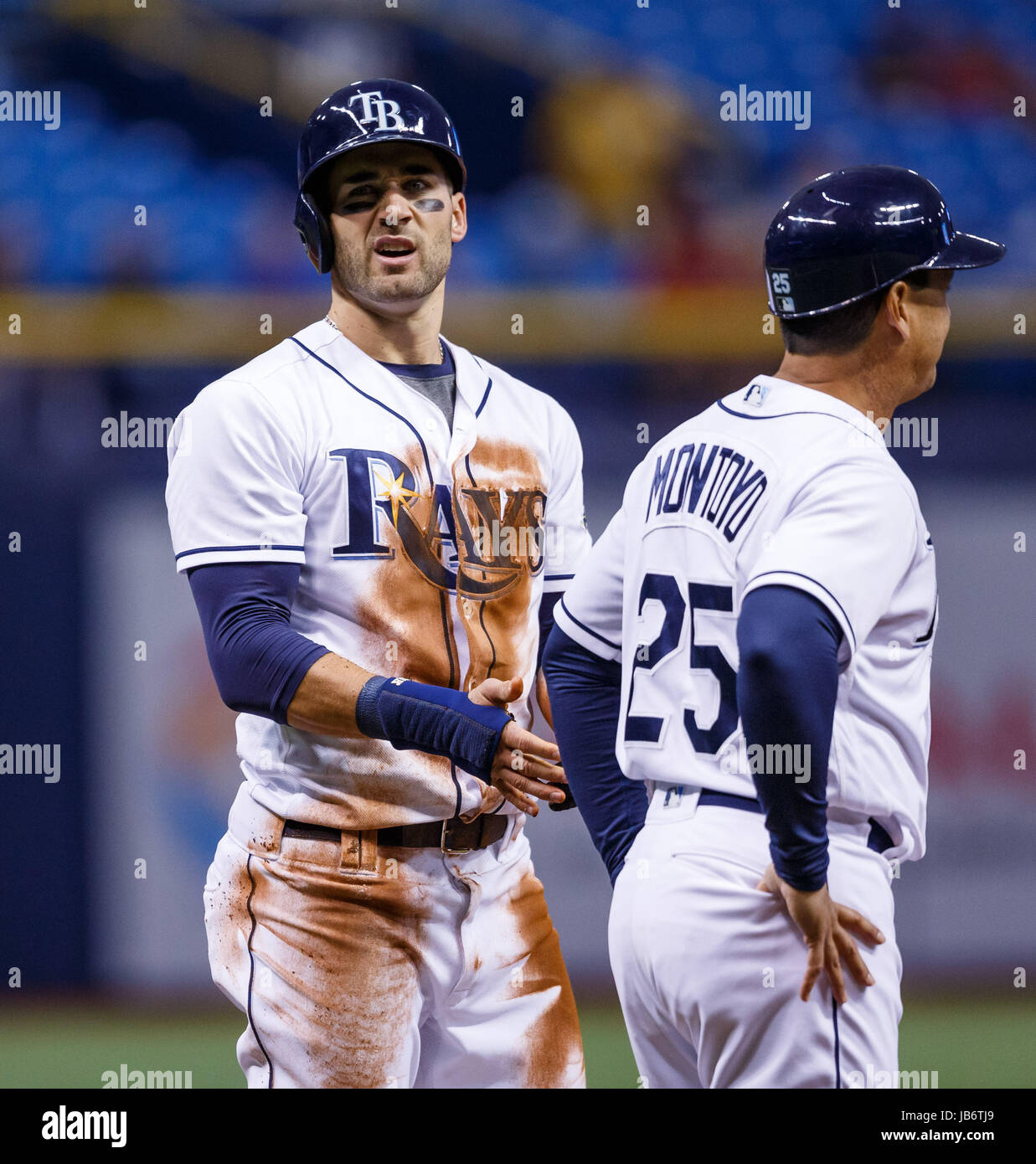 June 08, 2017 - Tampa Bay Rays center fielder Kevin Kiermaier (39 ...