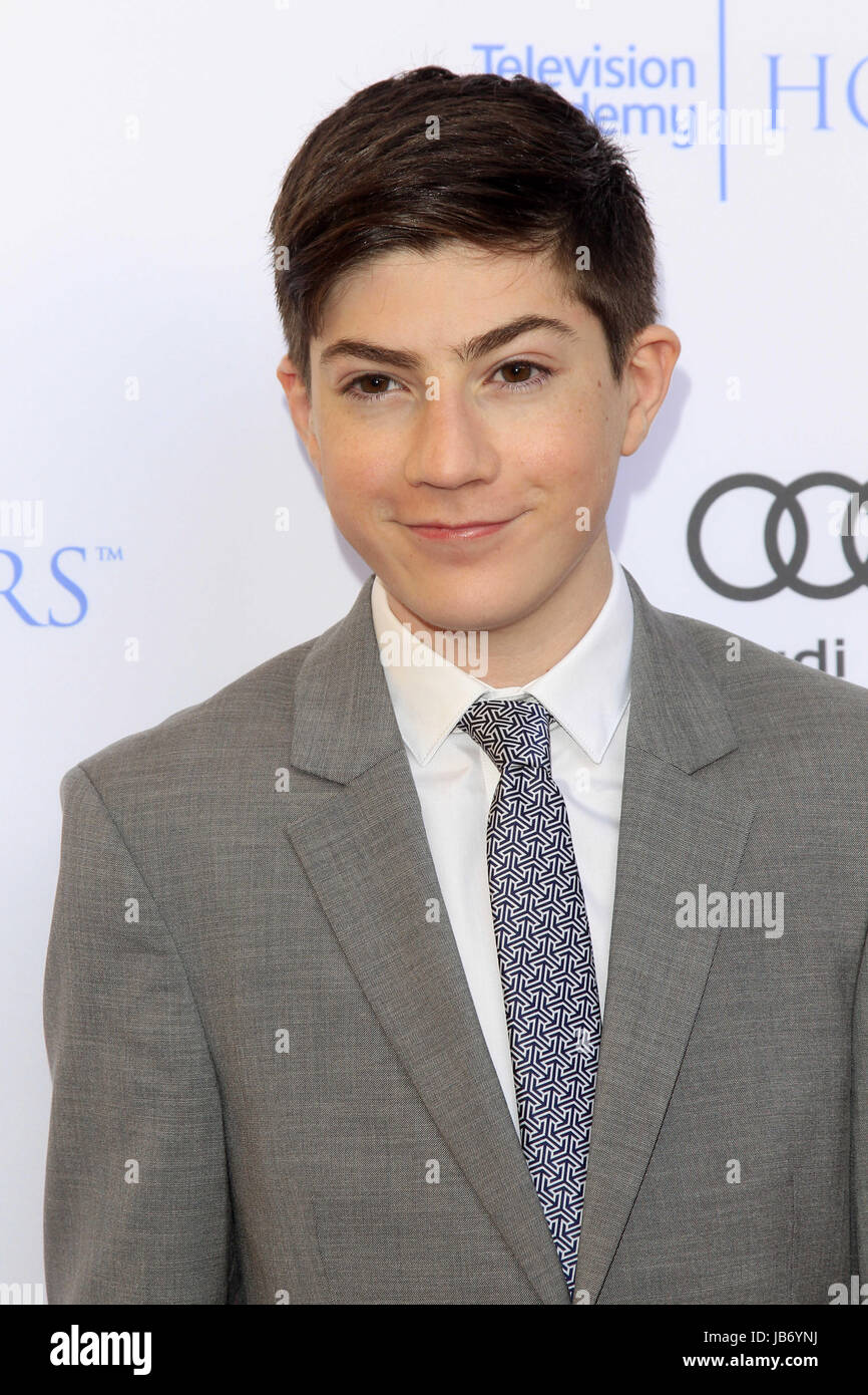 Mason cook hi-res stock photography and images - Alamy