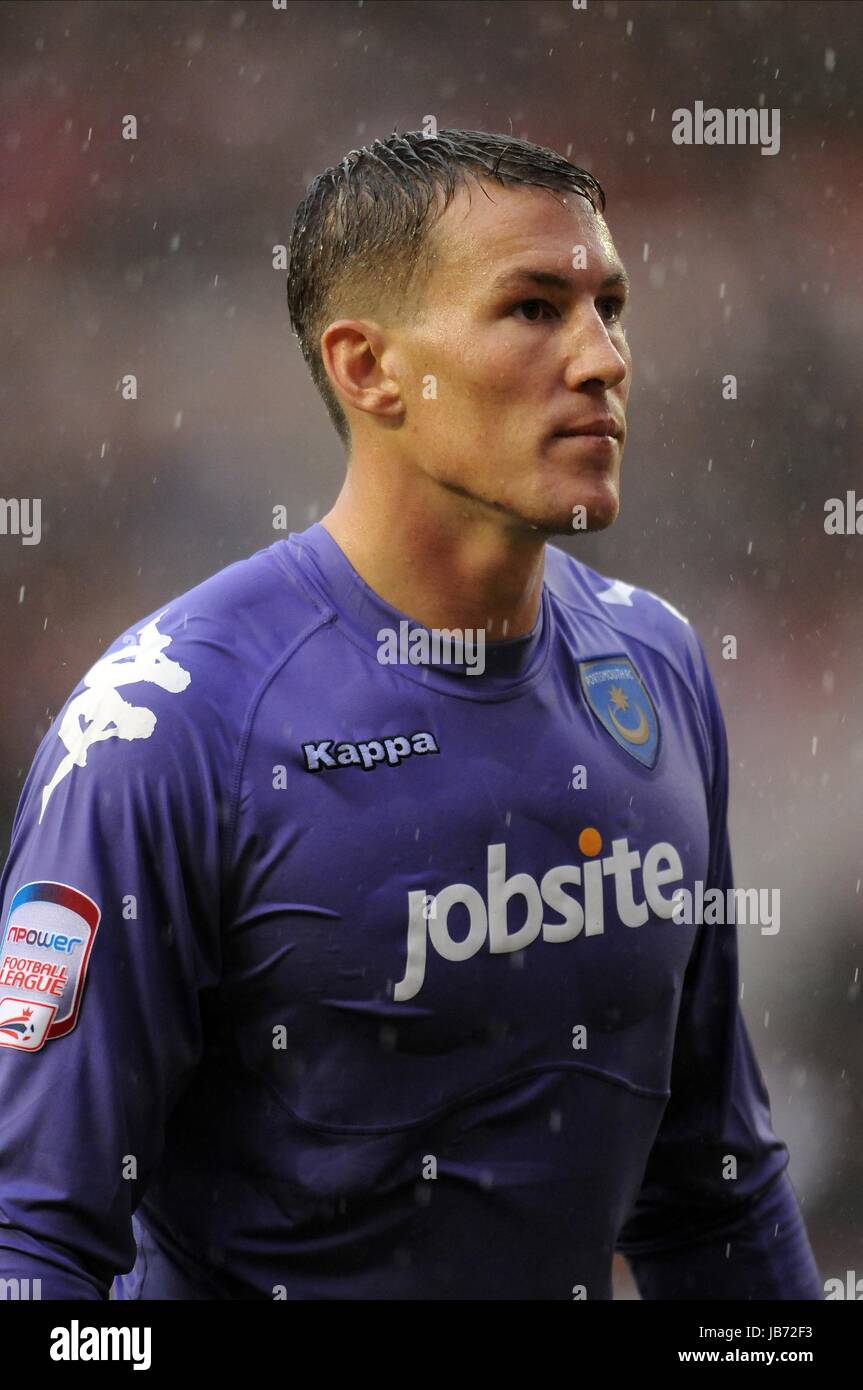 Jamie ashdown hi-res stock photography and images - Alamy