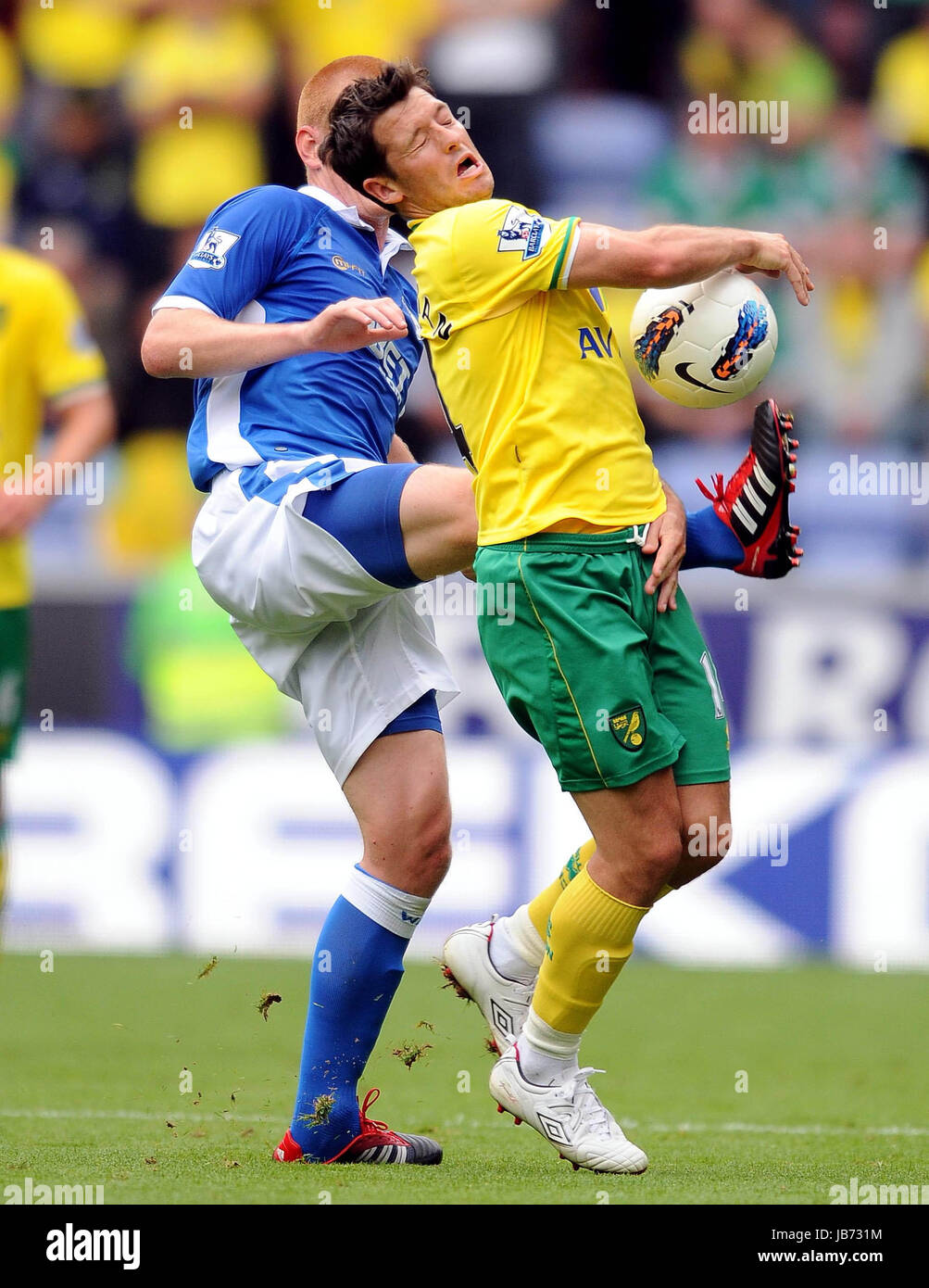 BEN WATSON & WES HOOLAHAN WIGAN ATHLETIC V NORWICH CITY DW STADIUM ...