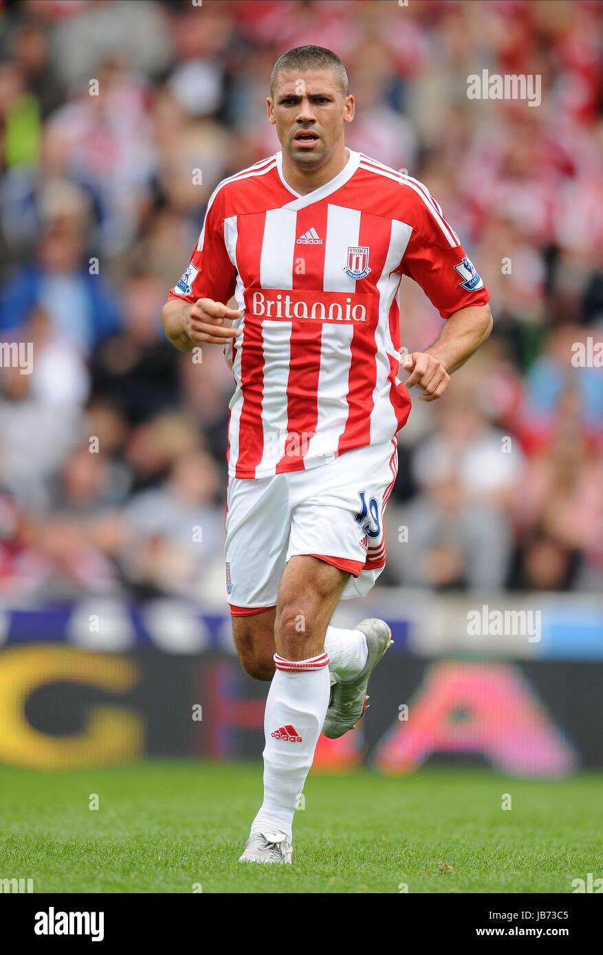 JONATHAN WALTERS STOKE CITY FC BRITANNIA STADIUM STOKE ENGLAND 14 August 2011 Stock Photo - Alamy