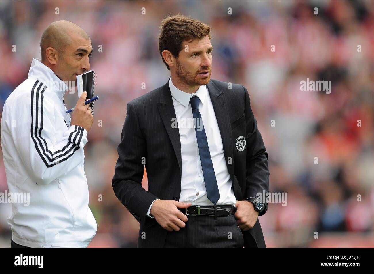 R MATTEO ANDRE VILLAS BOAS CHELSEA FC MANAGER CHELSEA FC MANAGER ...