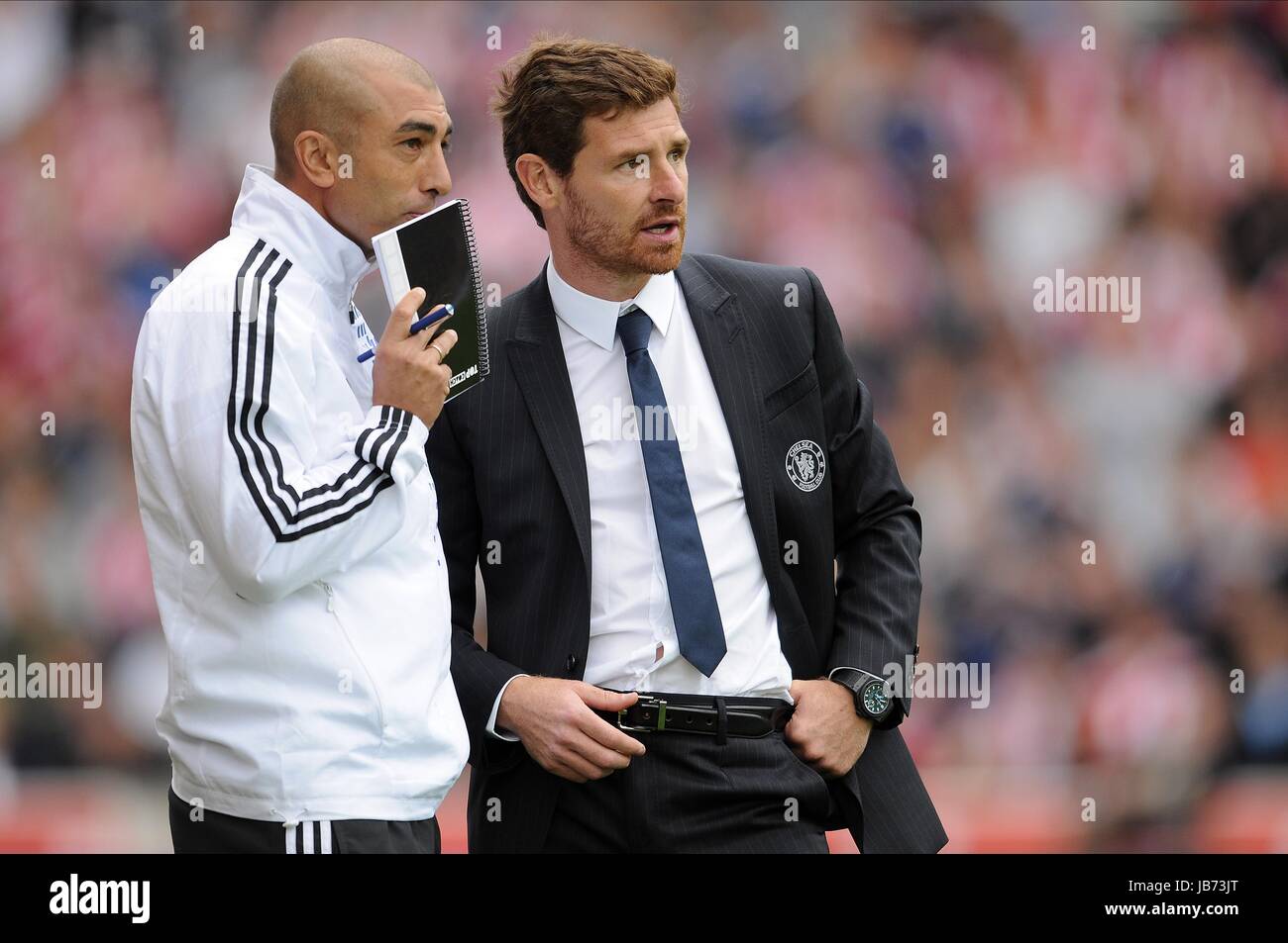 R MATTEO ANDRE VILLAS BOAS CHELSEA FC MANAGER CHELSEA FC MANAGER ...