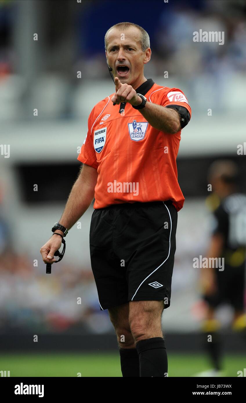 MARTIN ATKINSON REFEREE LOFTUS ROAD STADIUM LONDON ENGLAND 13 August ...