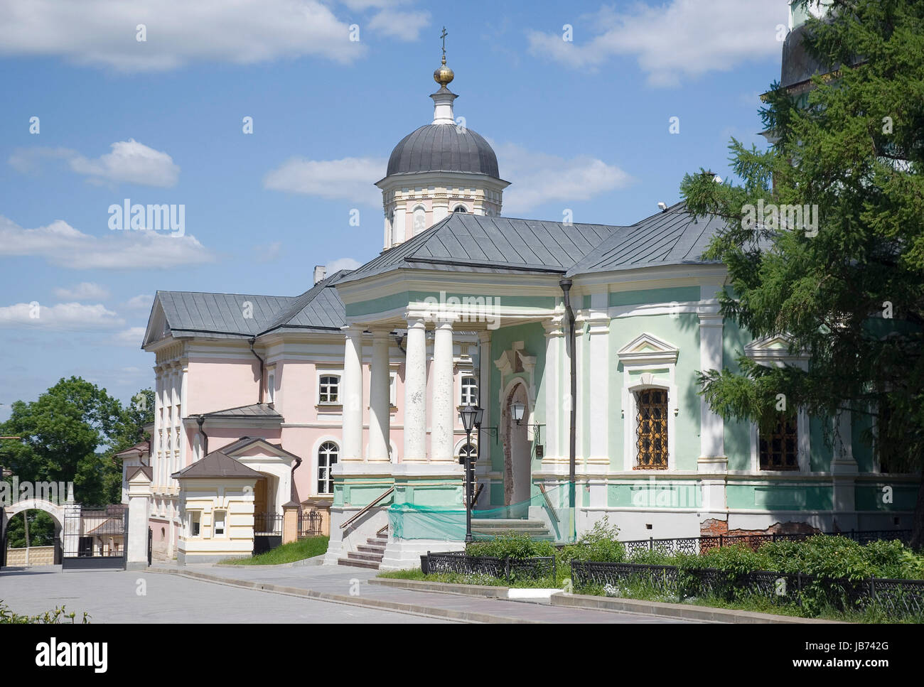 Optina monastery russia hi-res stock photography and images - Alamy