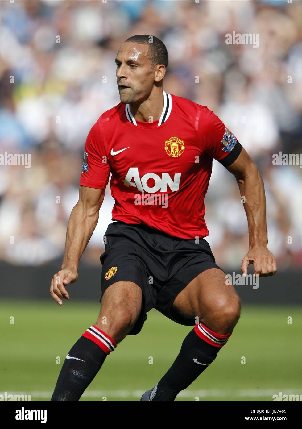 RIO FERDINAND MANCHESTER UNITED FC MANCHESTER UNITED FC THE HAWTHORNS ...