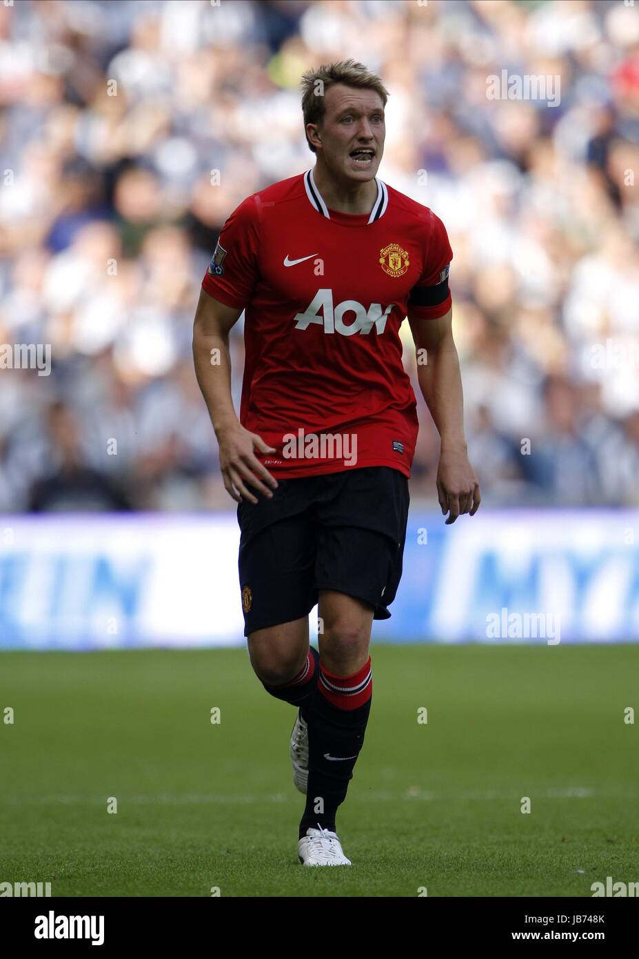 PHIL JONES MANCHESTER UNITED FC MANCHESTER UNITED FC THE HAWTHORNS WEST ...