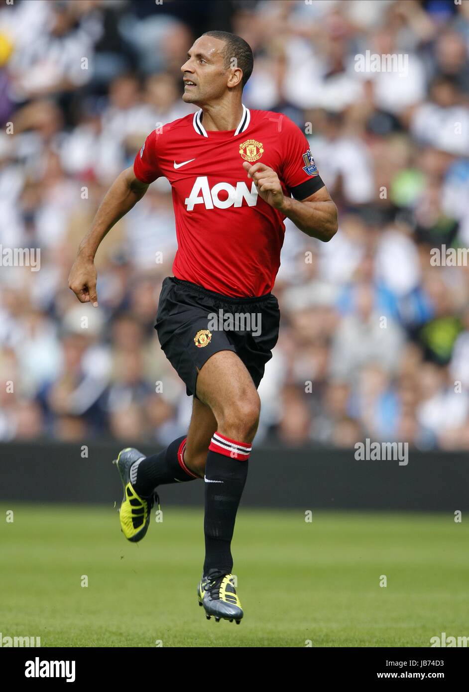 RIO FERDINAND MANCHESTER UNITED FC MANCHESTER UNITED FC THE HAWTHORNS ...