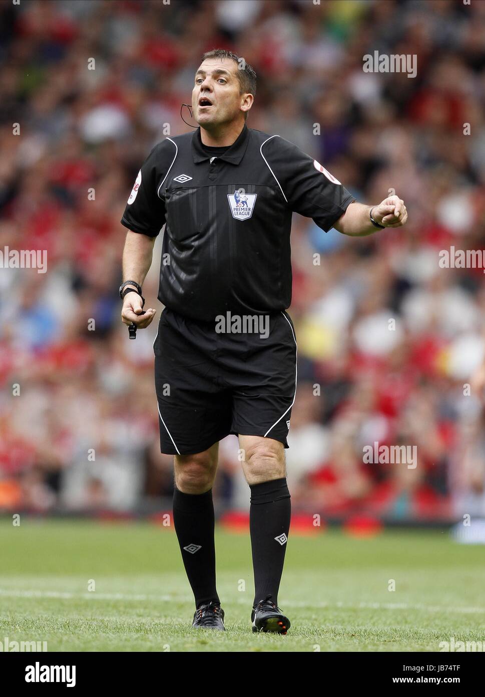 PHIL DOWD PREMIERSHIP REFEREE PREMIERSHIP REFEREE ANFIELD LIVERPOOL ENGLAND 13 August 2011 Stock ...