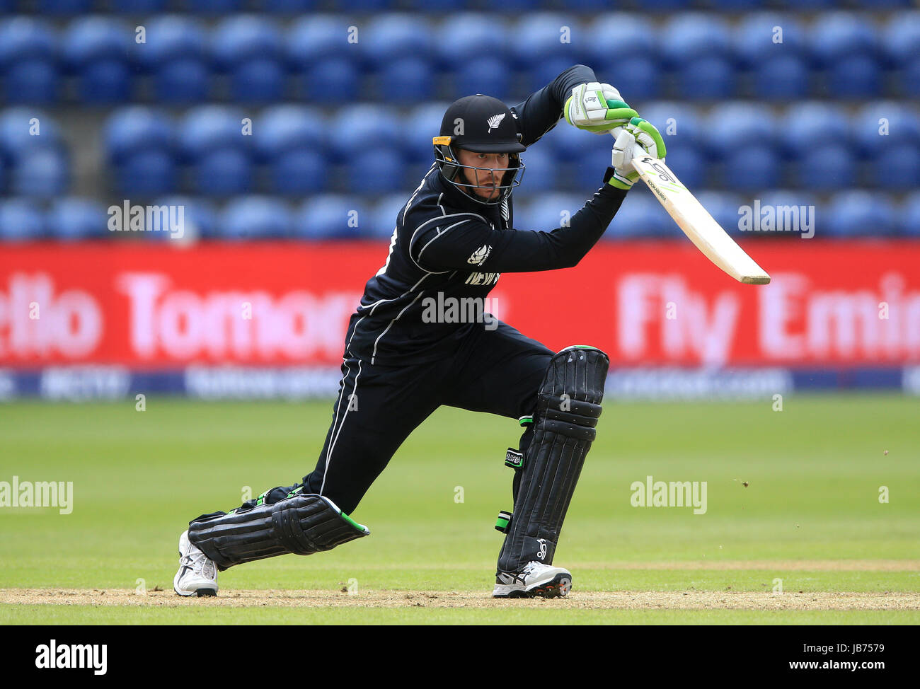 New Zealand's Martin Guptill during the ICC Champions Trophy, Group A ...