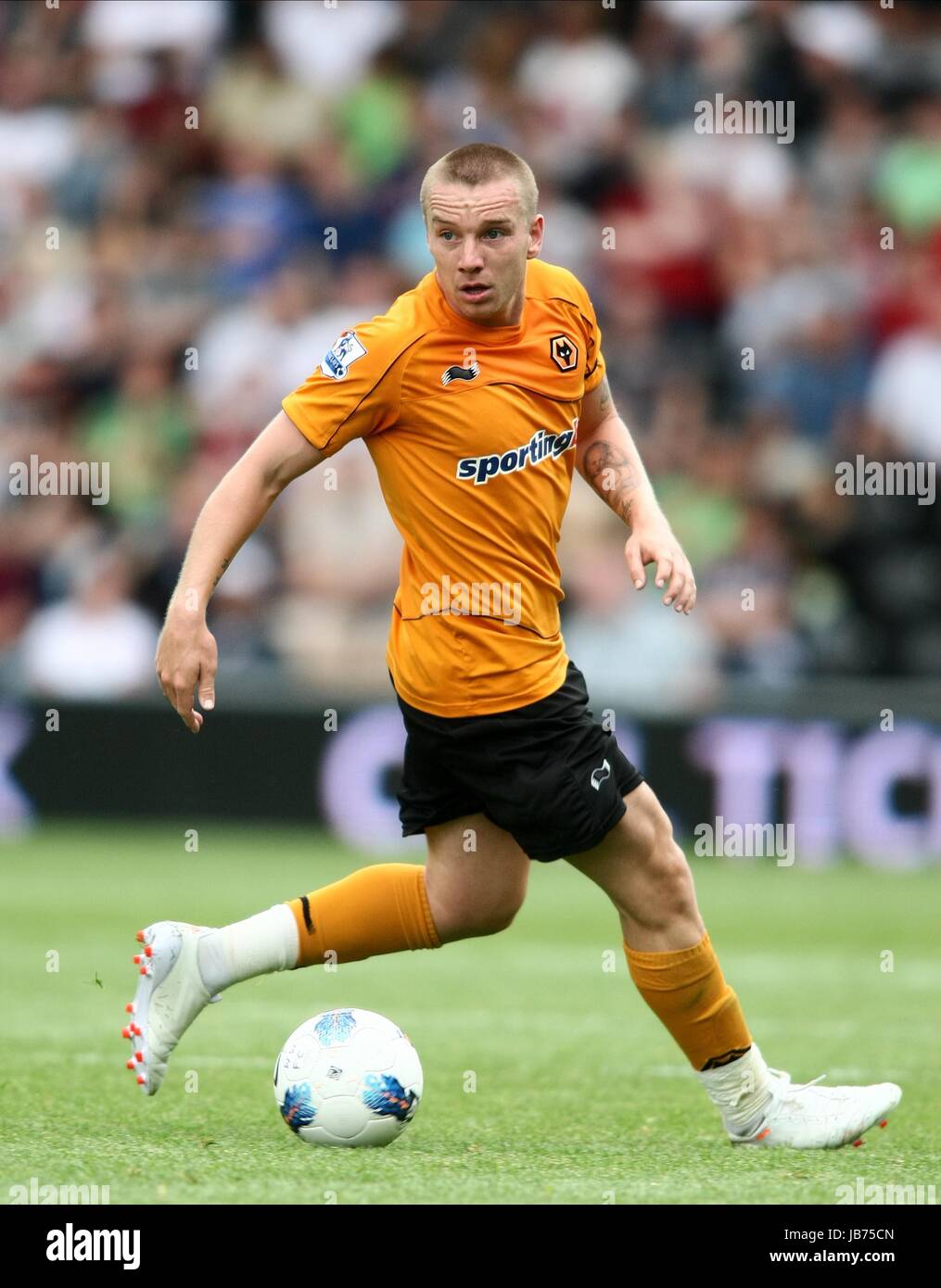 Wolverhampton wanderers jamie ohara hi-res stock photography and images ...