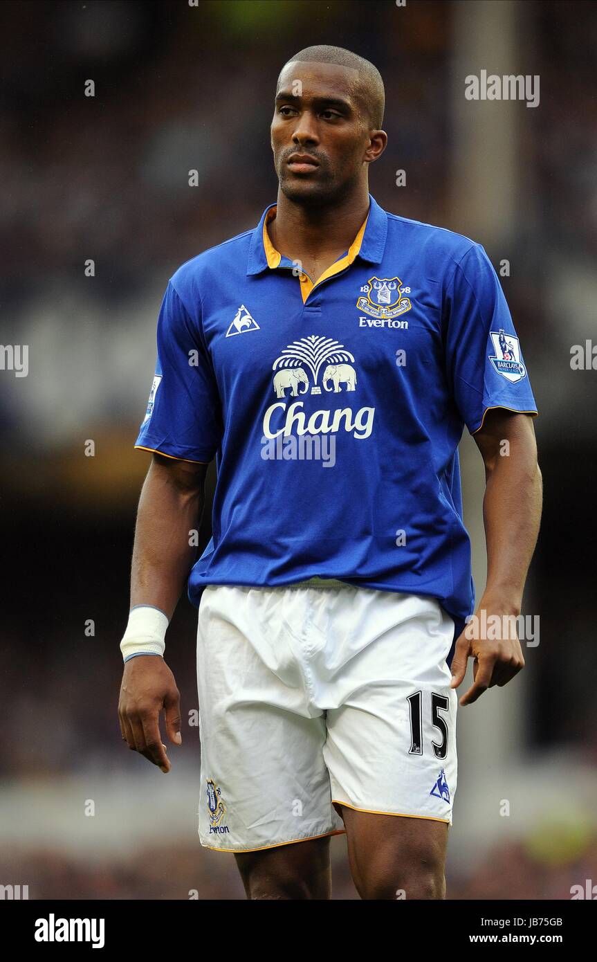SYLVAIN DISTIN EVERTON FC EVERTON FC GOODISON PARK EVERTON ENGLAND 20 ...