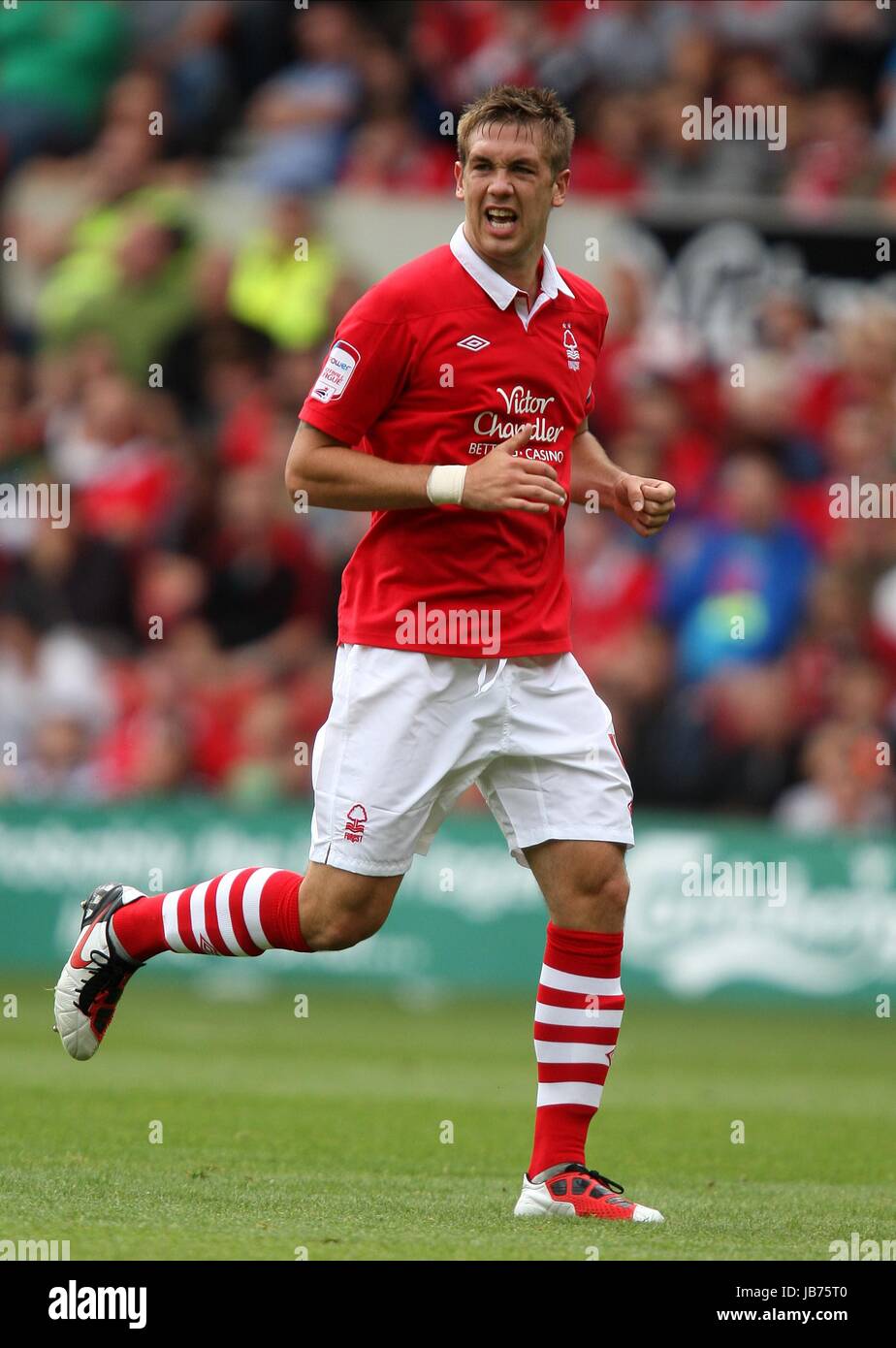 LUKE CHAMBERS NOTTINGHAM FOREST FC NOTTINGHAM FOREST FC CITY GROUND ...