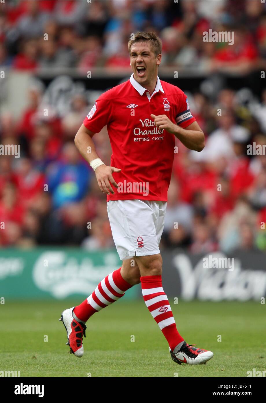 LUKE CHAMBERS NOTTINGHAM FOREST FC NOTTINGHAM FOREST FC CITY GROUND ...