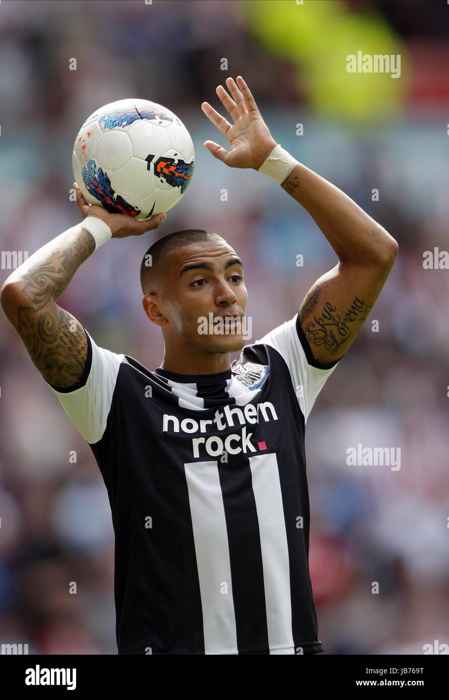 DANNY SIMPSON NEWCASTLE UNITED FC NEWCASTLE UNITED FC STADIUM OF LIGHT ...