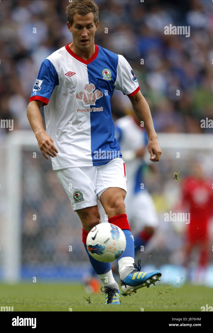 MORTEN GAMST PEDERSEN BLACKBURN ROVERS FC EWOOD PARK BLACKBURN ENGLAND ...